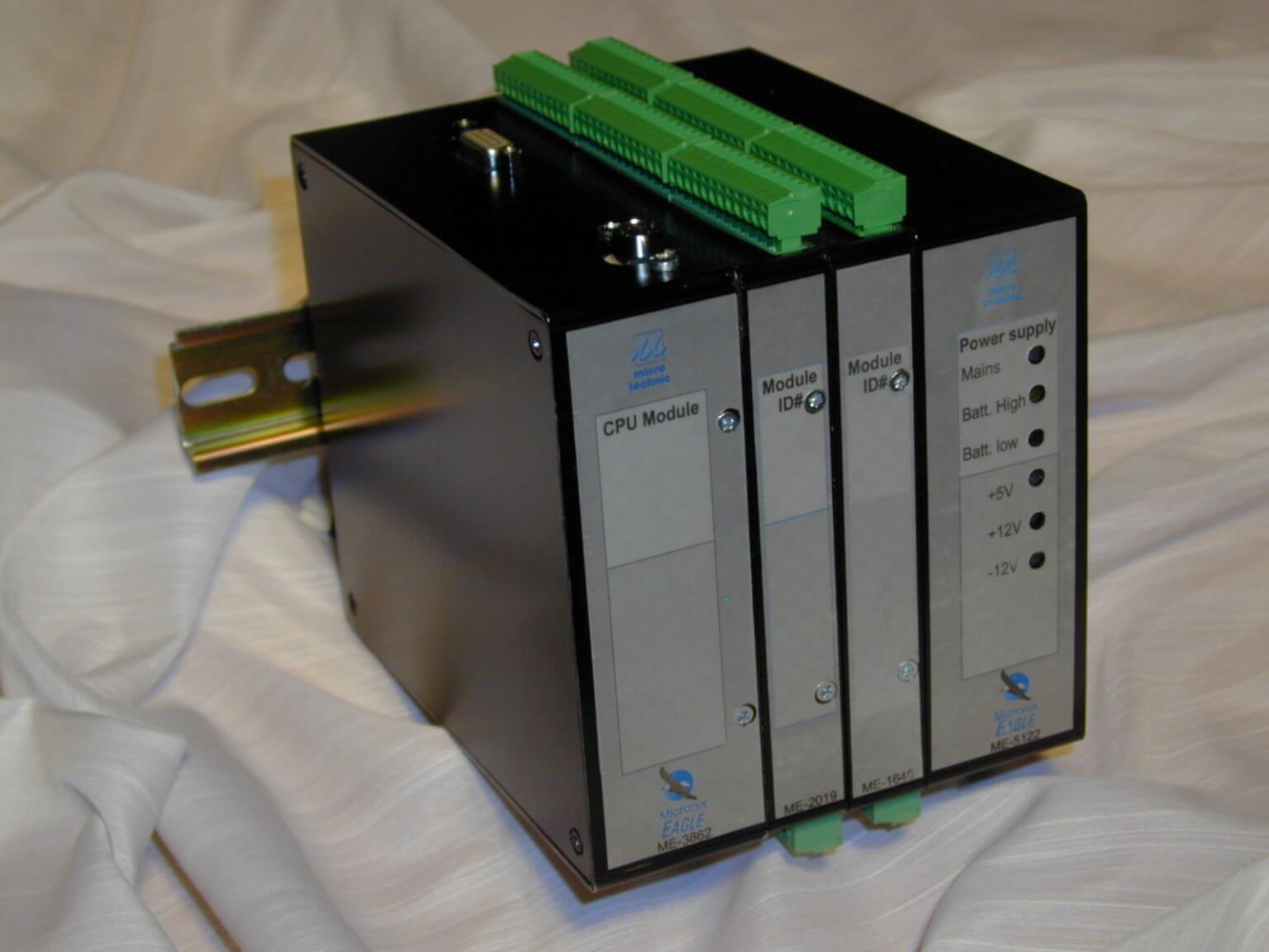 About - Micro Technic